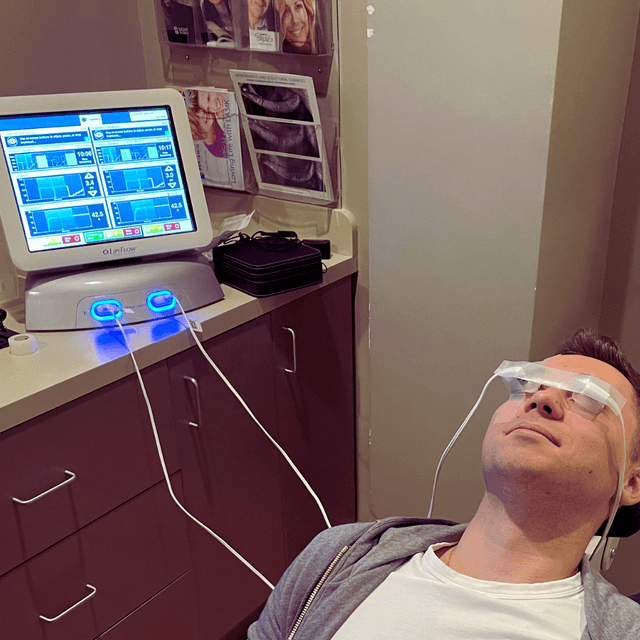 Lipiflow dry eye treatment in 2023 | Benjamin Eye Institute